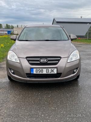 Beige Kia Ceed 2008 in Tartu, with an engine capacity of 1.60 L and mileage of 231 thousand km for 2490 €, photo 8 on AUTOMOTO.COM.LV