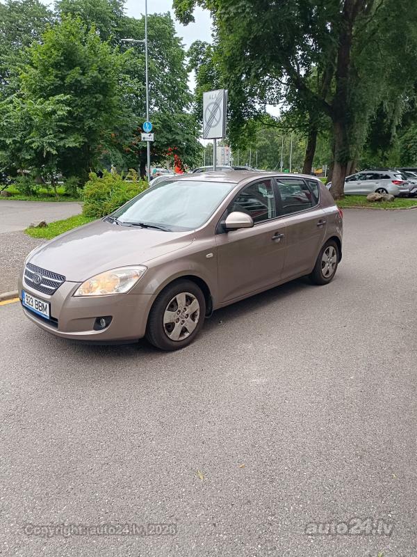 Beige Kia Ceed 2008 in Tallinn, with an engine capacity of 1.60 L and mileage of 47 thousand km for 3999 €, photo 1 on AUTOMOTO.COM.LV