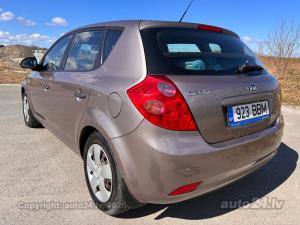 Beige Kia Ceed 2009 in Paldiski, with an engine capacity of 1.60 L and mileage of 44 thousand km for 3799 €, photo 3 on AUTOMOTO.COM.LV