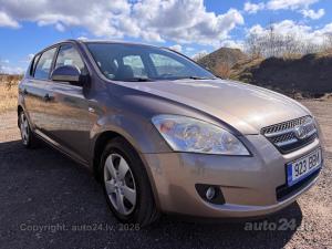 Beige Kia Ceed 2009 in Paldiski, with an engine capacity of 1.60 L and mileage of 44 thousand km for 3799 €, photo 19 on AUTOMOTO.COM.LV