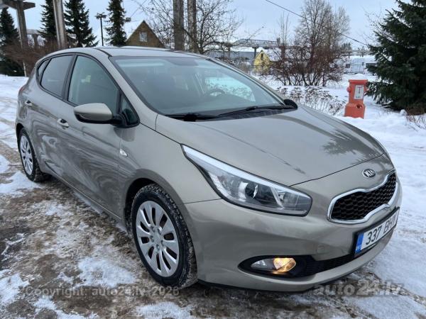 Smilšu krāsa Kia Ceed 2013 Paide, ar dzinēja tilpumu 1.40 L un nobraukumu 36 tūkst. km par 7990 €, foto 1 vietnē AUTOMOTO.COM.LV
