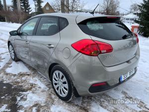 Beige Kia Ceed 2013 in Paide, with an engine capacity of 1.40 L and mileage of 36 thousand km for 7990 €, photo 9 on AUTOMOTO.COM.LV