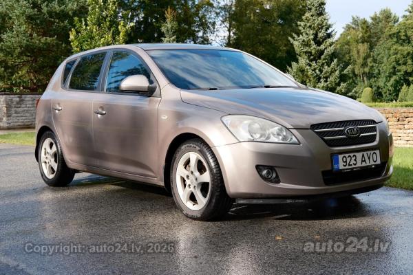 Киа Сид 2007 в Таллин на AUTOMOTO.COM.LV Бежевый Киа Сид 2007 в Таллин, объемом двигателя 1.40 л и пробегом 135 тыс. км за 3000 €, фото 1 на AUTOMOTO.COM.LV