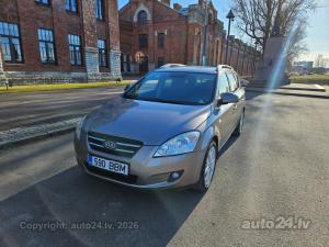 Beige Kia Ceed 2008 in Tallinn, with an engine capacity of 1.60 L and mileage of 230 thousand km for 1699 €, photo 2 on AUTOMOTO.COM.LV