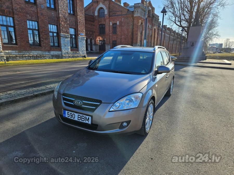 Beige Kia Ceed 2008 in Tallinn, with an engine capacity of 1.60 L and mileage of 230 thousand km for 1699 €, photo 2 on AUTOMOTO.COM.LV