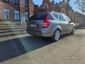 Beige Kia Ceed 2008 in Tallinn, with an engine capacity of 1.60 L and mileage of 230 thousand km for 1699 €, photo 16 on AUTOMOTO.COM.LV