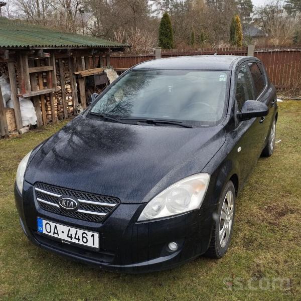 Melns Kia Ceed 2007 Valmiera, ar dzinēja tilpumu 1.60 L un nobraukumu 275 tūkst. km par 12990 €, foto 1 vietnē AUTOMOTO.COM.LV