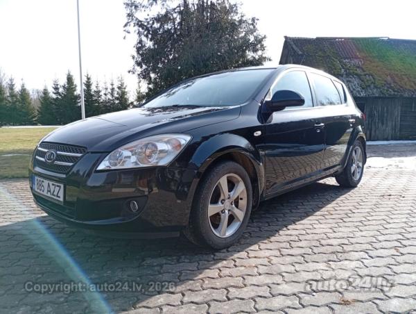 Black Kia Ceed 2007 in Tallinn, with an engine capacity of 1.40 L and mileage of 183 thousand km for 1999 €, photo 1 on AUTOMOTO.COM.LV