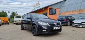 Black Kia Ceed 2007 in Valmiera, with an engine capacity of 1.60 L and mileage of 216 thousand km for 2200 €, photo  on AUTOMOTO.COM.LV