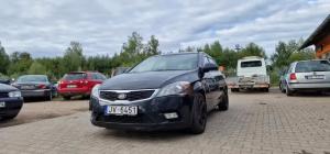 Black Kia Ceed 2007 in Valmiera, with an engine capacity of 1.60 L and mileage of 216 thousand km for 2200 €, photo 8 on AUTOMOTO.COM.LV