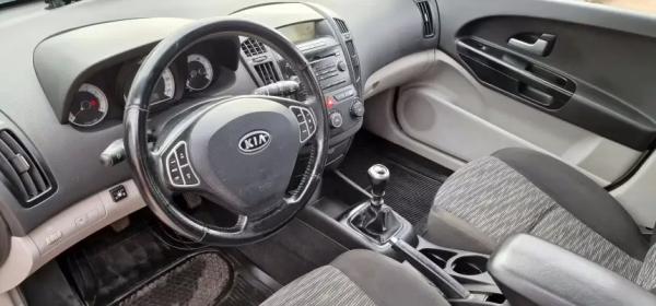 Melns Kia Ceed 2007 Valmiera, ar dzinēja tilpumu 1.60 L un nobraukumu 216 tūkst. km par 2200 €, foto 10 vietnē AUTOMOTO.COM.LV