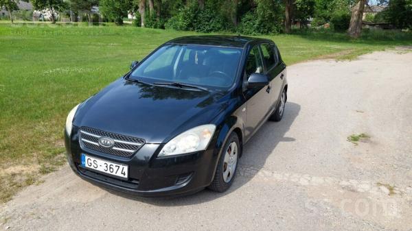 Melns Kia Ceed 2007 Madona, ar dzinēja tilpumu 1.60 L un nobraukumu 338 tūkst. km par 1850 €, foto 2 vietnē AUTOMOTO.COM.LV