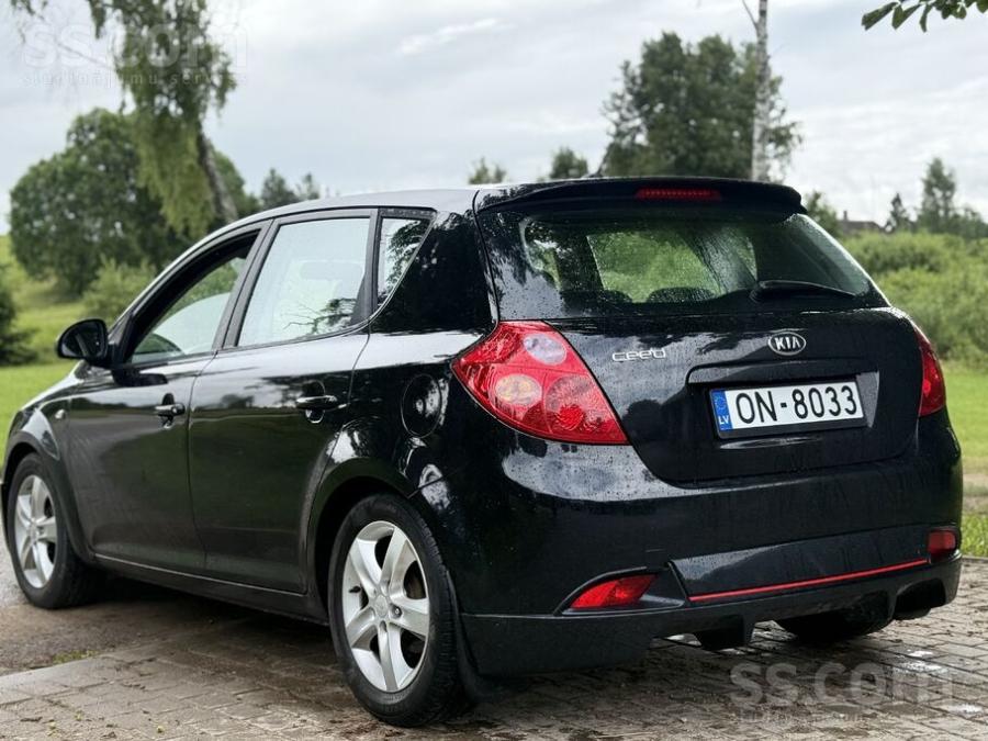 Черный Киа Сид 2007 в Цесис, объемом двигателя 1.60 л и пробегом 153 тыс. км за 2300 €, фото 6 на AUTOMOTO.COM.LV