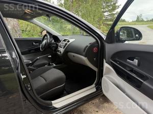 Черный Киа Сид 2007 в Цесис, объемом двигателя 1.60 л и пробегом 153 тыс. км за 2300 €, фото 10 на AUTOMOTO.COM.LV
