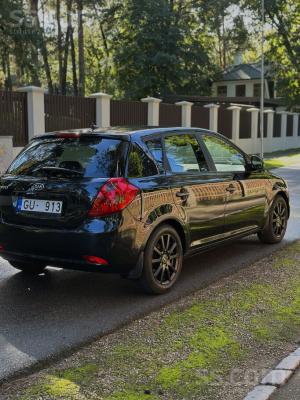 Melns Kia Ceed 2007 Rīga, ar dzinēja tilpumu 1.40 L un nobraukumu 299 tūkst. km par 2250 €, foto 3 vietnē AUTOMOTO.COM.LV