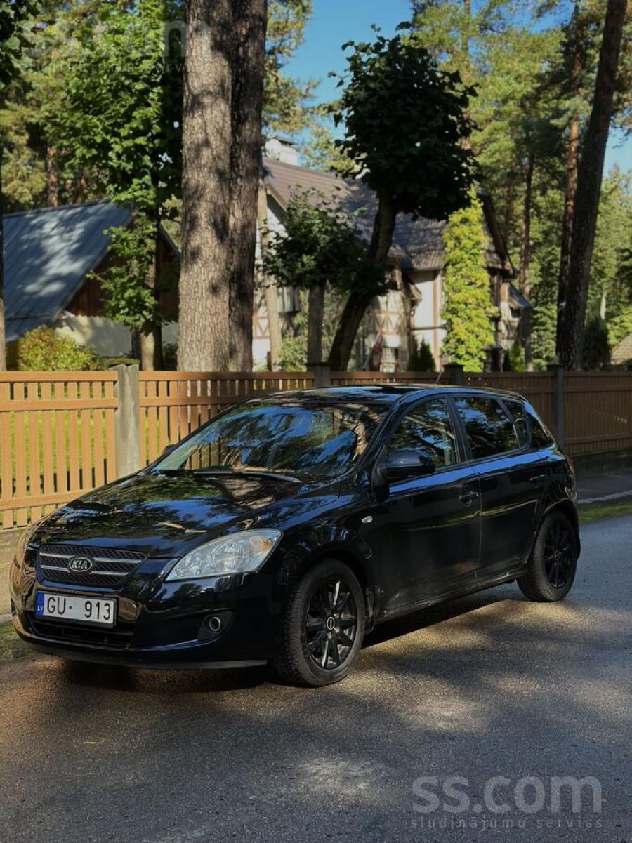 Melns Kia Ceed 2007 Rīga, ar dzinēja tilpumu 1.40 L un nobraukumu 299 tūkst. km par 2250 €, foto 5 vietnē AUTOMOTO.COM.LV