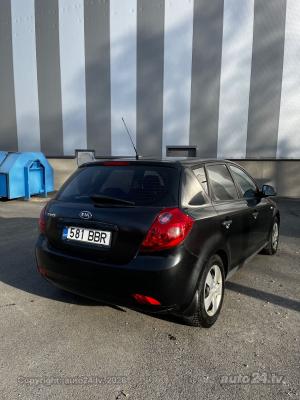 Melns Kia Ceed 2008 Tallina, ar dzinēja tilpumu 1.60 L un nobraukumu 0 tūkst. km par 1999 €, foto 4 vietnē AUTOMOTO.COM.LV