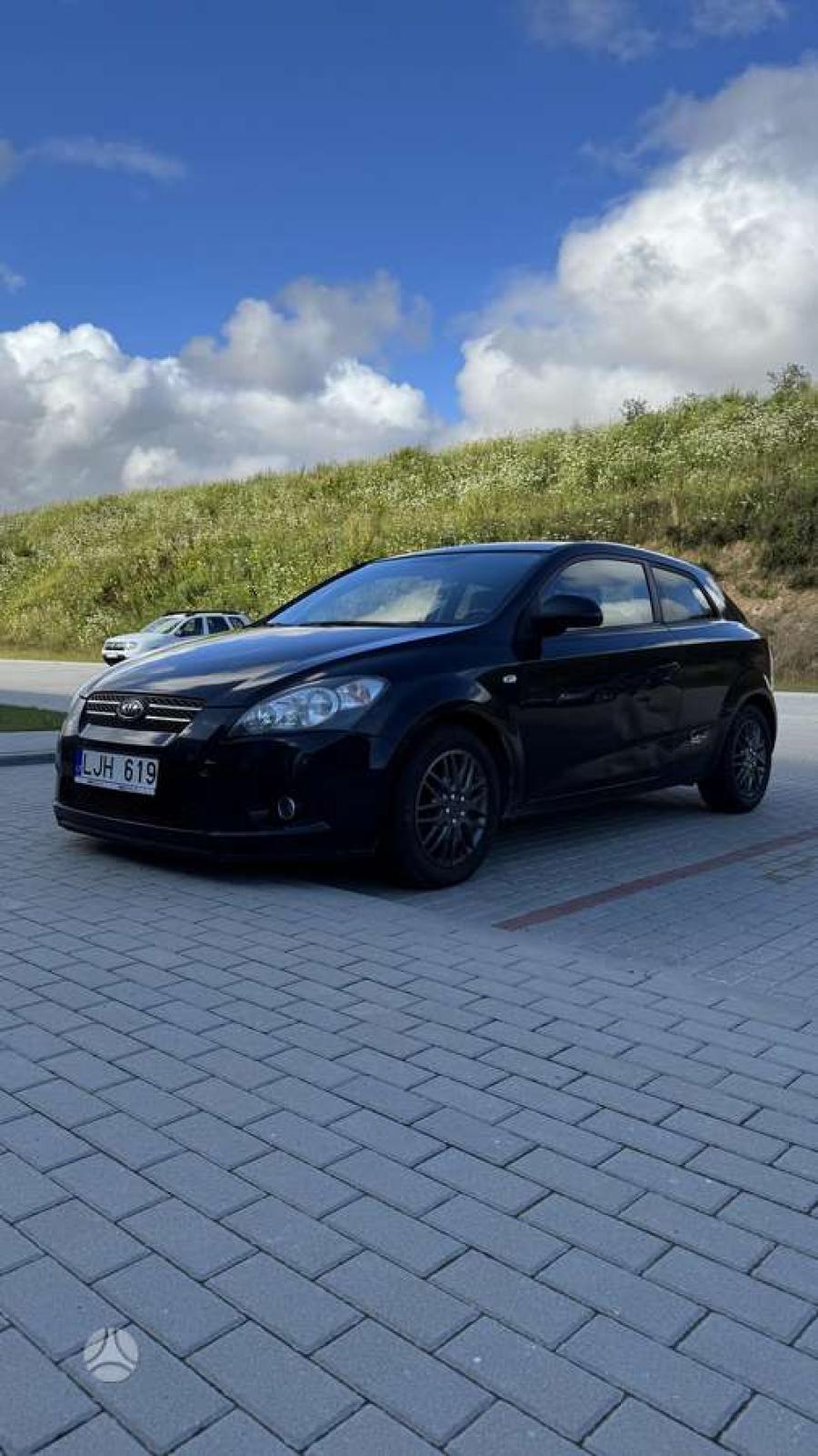 Melns Kia Ceed 2008 Klaipėda, ar dzinēja tilpumu 1.60 L un nobraukumu 243 tūkst. km par 1350 €, foto 9 vietnē AUTOMOTO.COM.LV