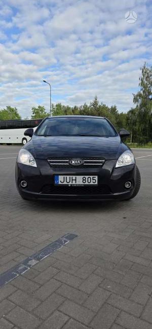 Melns Kia Ceed 2008 Kauņa, ar dzinēja tilpumu 1.58 L un nobraukumu 280 tūkst. km par 1990 €, foto 4 vietnē AUTOMOTO.COM.LV