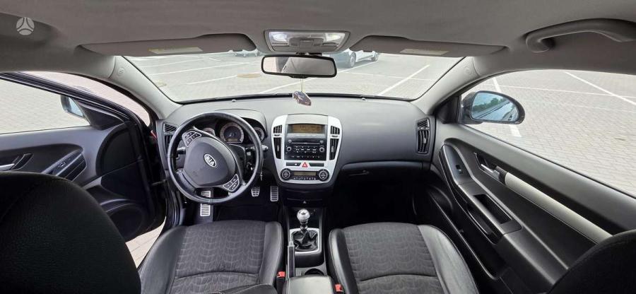 Melns Kia Ceed 2008 Kauņa, ar dzinēja tilpumu 1.58 L un nobraukumu 280 tūkst. km par 1990 €, foto 15 vietnē AUTOMOTO.COM.LV