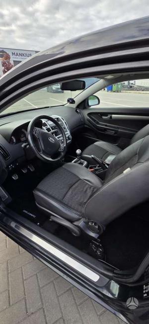 Melns Kia Ceed 2008 Kauņa, ar dzinēja tilpumu 1.58 L un nobraukumu 280 tūkst. km par 1990 €, foto 17 vietnē AUTOMOTO.COM.LV
