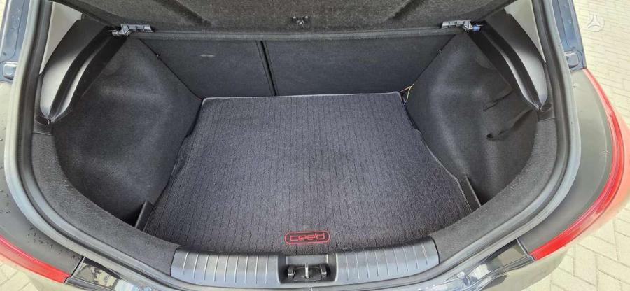 Melns Kia Ceed 2008 Kauņa, ar dzinēja tilpumu 1.58 L un nobraukumu 280 tūkst. km par 1990 €, foto 22 vietnē AUTOMOTO.COM.LV