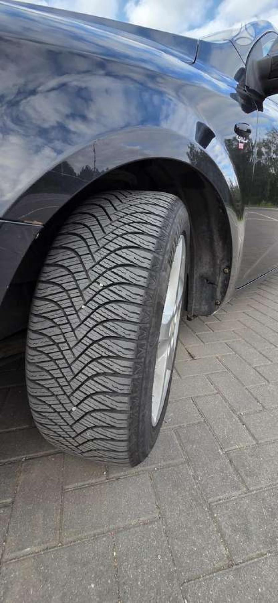 Black Kia Ceed 2008 in Kaunas, with an engine capacity of 1.58 L and mileage of 280 thousand km for 1990 €, photo 23 on AUTOMOTO.COM.LV