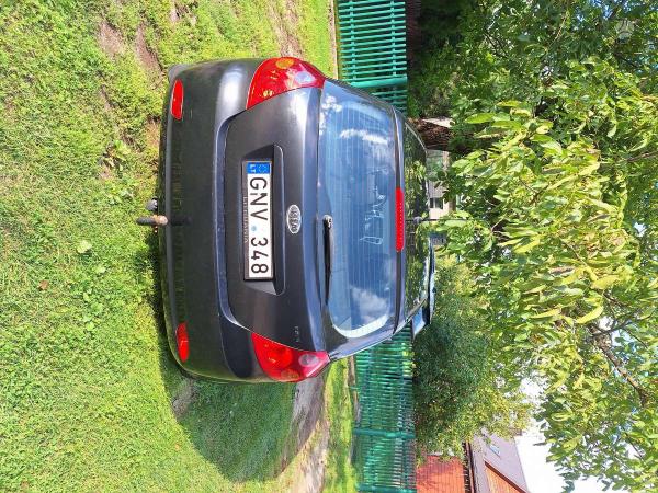 Black Kia Ceed 2008 in Kaunas, with an engine capacity of 1.58 L and mileage of 255 thousand km for 1100 €, photo 10 on AUTOMOTO.COM.LV