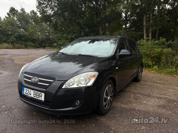 Black Kia Ceed 2008 in Tallinn, with an engine capacity of 1.40 L and mileage of 179 thousand km for 1499 €, photo 1 on AUTOMOTO.COM.LV