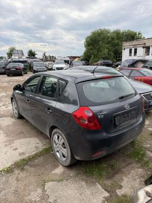 Melns Kia Ceed 2009 Kauņa, ar dzinēja tilpumu 1.58 L un nobraukumu 245 tūkst. km par 599 €, foto 6 vietnē AUTOMOTO.COM.LV