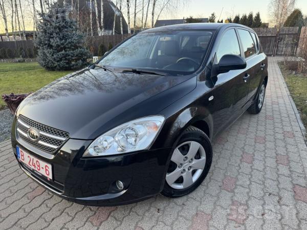 Melns Kia Ceed 2010 Ogre, ar dzinēja tilpumu 1.40 L un nobraukumu 93 tūkst. km par 4150 €, foto 2 vietnē AUTOMOTO.COM.LV