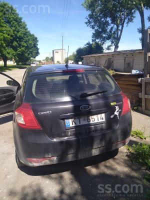 Melns Kia Ceed 2011 Jelgava, ar dzinēja tilpumu 1.60 L un nobraukumu 360 tūkst. km par 900 €, foto 3 vietnē AUTOMOTO.COM.LV