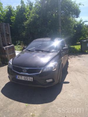 Melns Kia Ceed 2011 Jelgava, ar dzinēja tilpumu 1.60 L un nobraukumu 360 tūkst. km par 900 €, foto 7 vietnē AUTOMOTO.COM.LV
