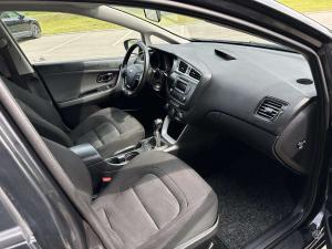 Black Kia Ceed 2012 in Telschi, with an engine capacity of 1.40 L and mileage of 217 thousand km for 3800 €, photo 13 on AUTOMOTO.COM.LV