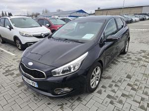 Black Kia Ceed 2013 in Taurage, with an engine capacity of 1.60 L and mileage of 270 thousand km for 3700 €, photo  on AUTOMOTO.COM.LV