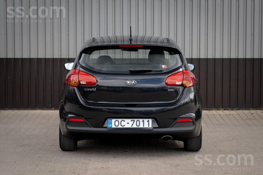 Melns Kia Ceed 2013 Tukums, ar dzinēja tilpumu 1.40 L un nobraukumu 258 tūkst. km par 4950 €, foto 6 vietnē AUTOMOTO.COM.LV
