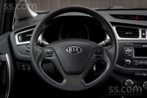 Melns Kia Ceed 2013 Tukums, ar dzinēja tilpumu 1.40 L un nobraukumu 258 tūkst. km par 4950 €, foto 18 vietnē AUTOMOTO.COM.LV