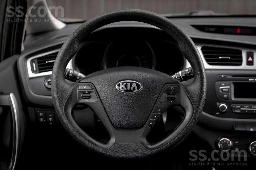 Melns Kia Ceed 2013 Tukums, ar dzinēja tilpumu 1.40 L un nobraukumu 258 tūkst. km par 4950 €, foto 18 vietnē AUTOMOTO.COM.LV