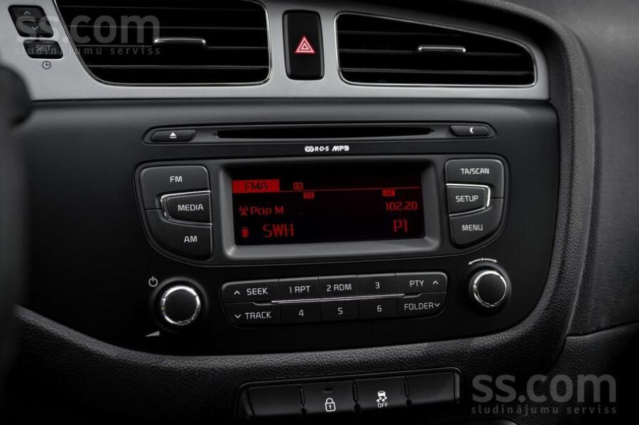 Melns Kia Ceed 2013 Tukums, ar dzinēja tilpumu 1.40 L un nobraukumu 258 tūkst. km par 4950 €, foto 24 vietnē AUTOMOTO.COM.LV
