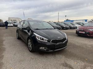 Melns Kia Ceed 2013 Marijampole, ar dzinēja tilpumu 1.58 L un nobraukumu 142 tūkst. km par 3850 €, foto 4 vietnē AUTOMOTO.COM.LV