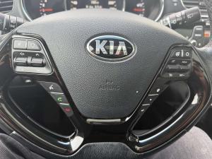 Melns Kia Ceed 2013 Marijampole, ar dzinēja tilpumu 1.58 L un nobraukumu 142 tūkst. km par 3850 €, foto 13 vietnē AUTOMOTO.COM.LV
