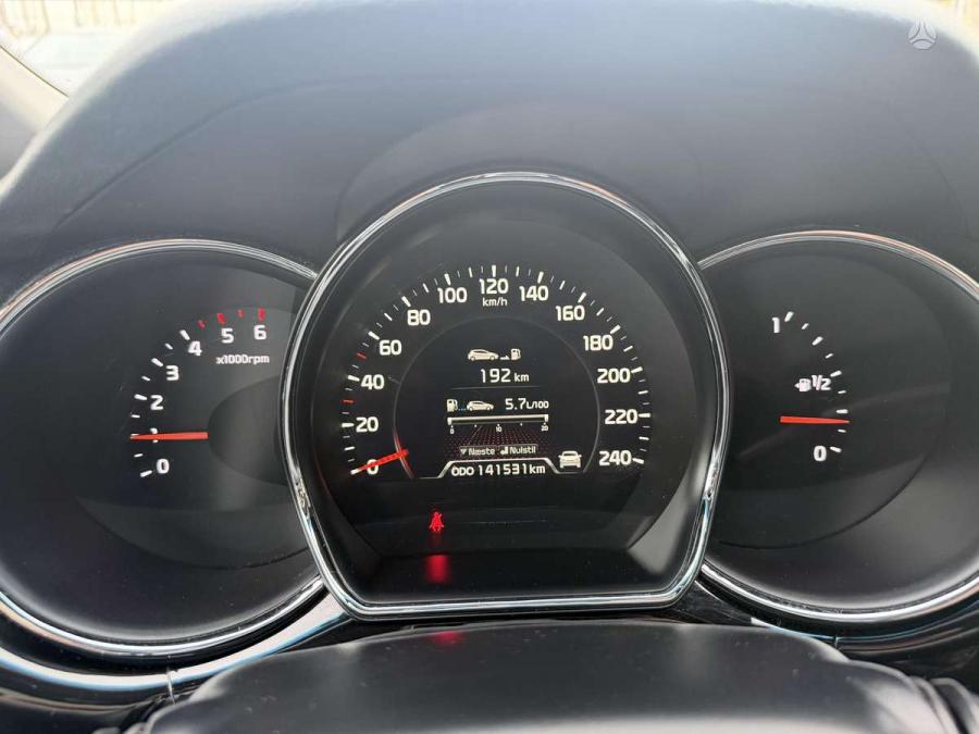 Melns Kia Ceed 2013 Marijampole, ar dzinēja tilpumu 1.58 L un nobraukumu 142 tūkst. km par 3850 €, foto 16 vietnē AUTOMOTO.COM.LV