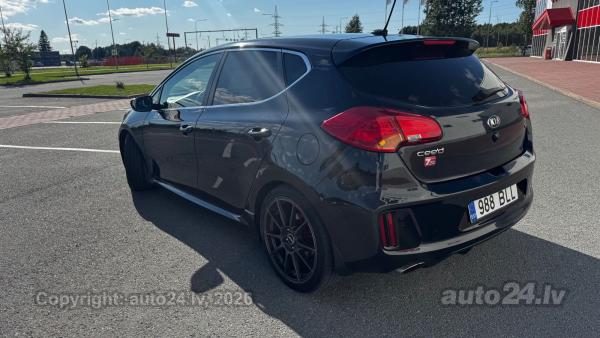 Melns Kia Ceed 2014 Tallina, ar dzinēja tilpumu 1.60 L un nobraukumu 177 tūkst. km par 8499 €, foto 4 vietnē AUTOMOTO.COM.LV
