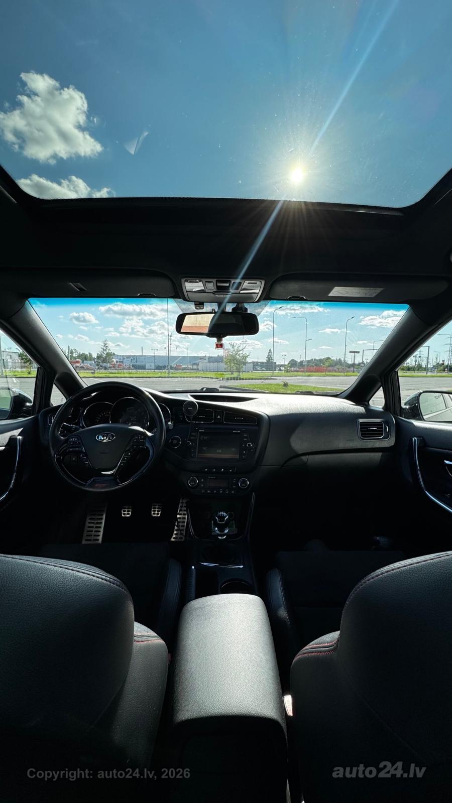 Melns Kia Ceed 2014 Tallina, ar dzinēja tilpumu 1.60 L un nobraukumu 177 tūkst. km par 8499 €, foto 16 vietnē AUTOMOTO.COM.LV