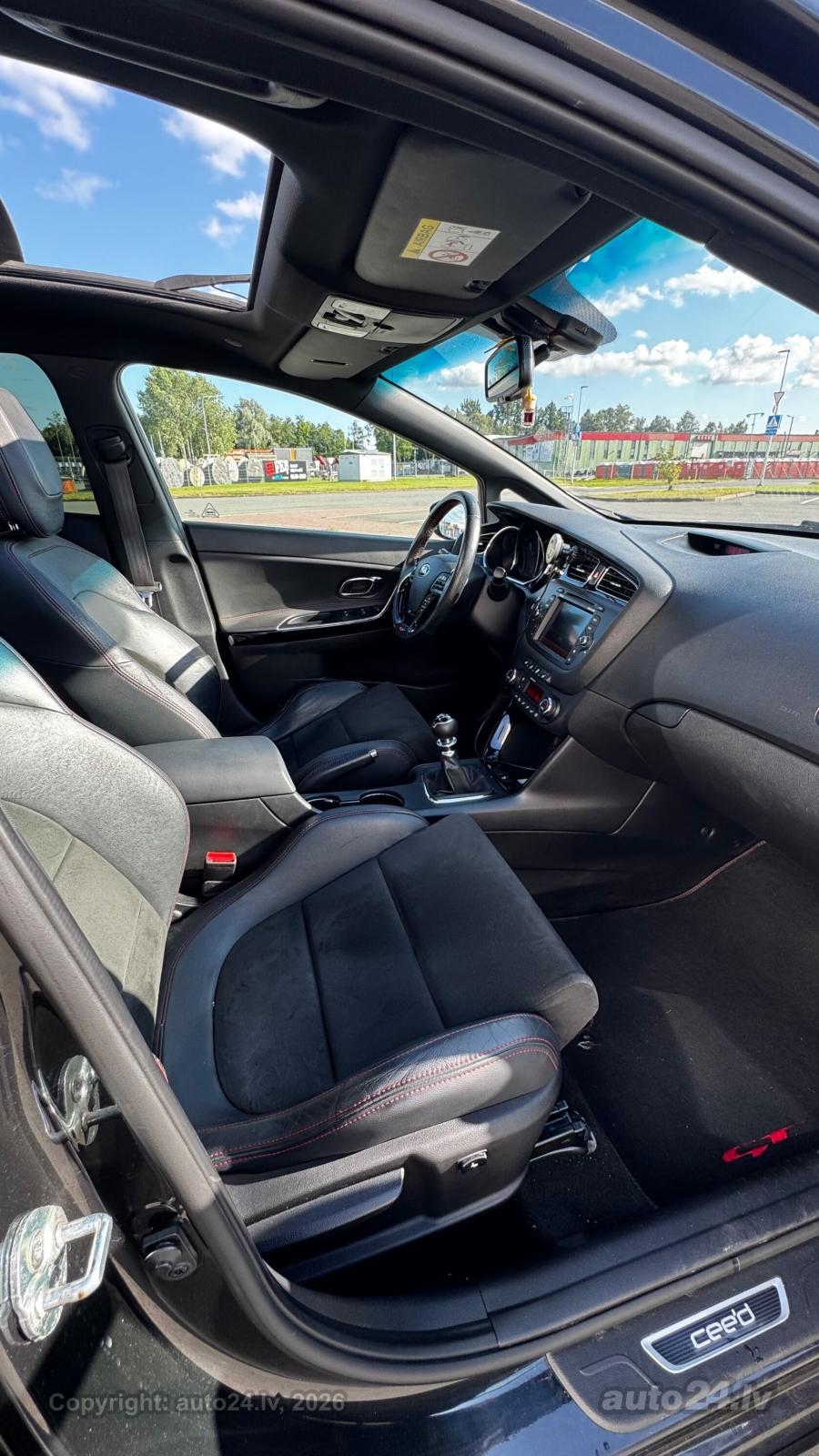 Melns Kia Ceed 2014 Tallina, ar dzinēja tilpumu 1.60 L un nobraukumu 177 tūkst. km par 8499 €, foto 19 vietnē AUTOMOTO.COM.LV