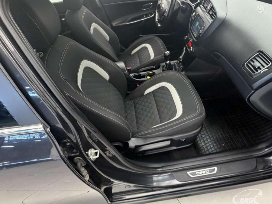 Melns Kia Ceed 2015 Viļņa, ar dzinēja tilpumu 1.58 L un nobraukumu 308 tūkst. km par 5500 €, foto 7 vietnē AUTOMOTO.COM.LV