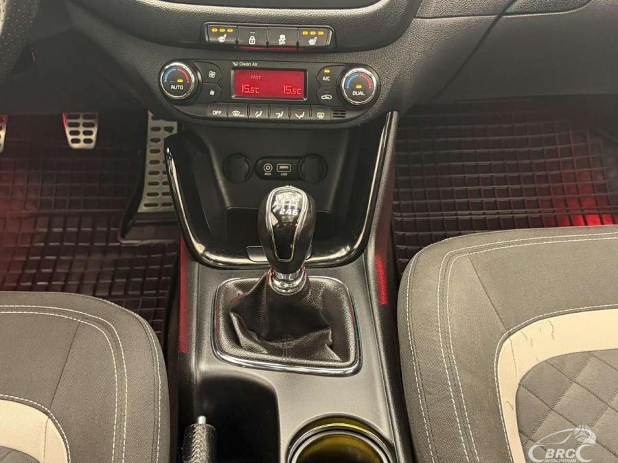 Melns Kia Ceed 2015 Viļņa, ar dzinēja tilpumu 1.58 L un nobraukumu 308 tūkst. km par 5500 €, foto 20 vietnē AUTOMOTO.COM.LV