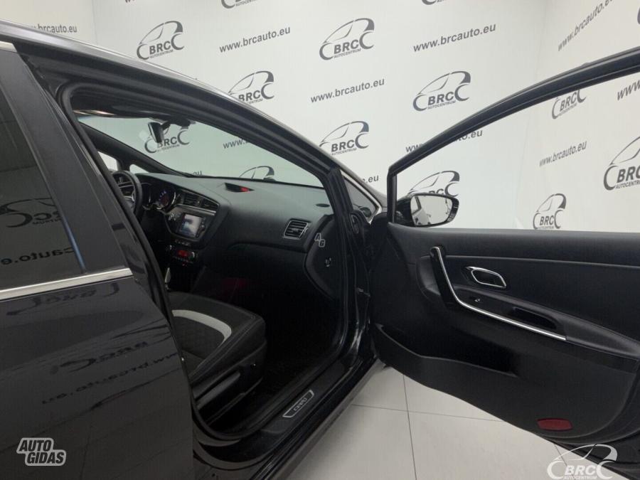 Черный Киа Сид 2015 в Авиженяй, объемом двигателя 1.60 л и пробегом 308 тыс. км за 5500 €, фото 9 на AUTOMOTO.COM.LV