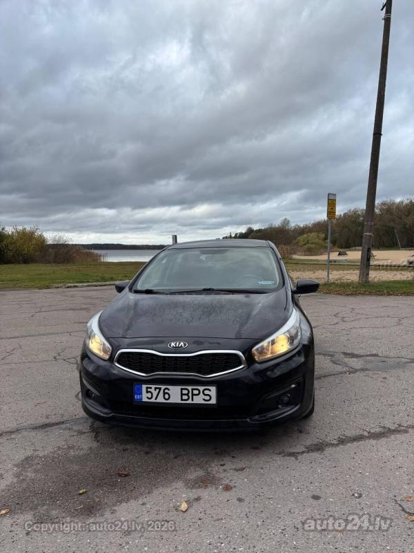 Melns Kia Ceed 2015 Tallina, ar dzinēja tilpumu 1.40 L un nobraukumu 210 tūkst. km par 3999 €, foto 5 vietnē AUTOMOTO.COM.LV