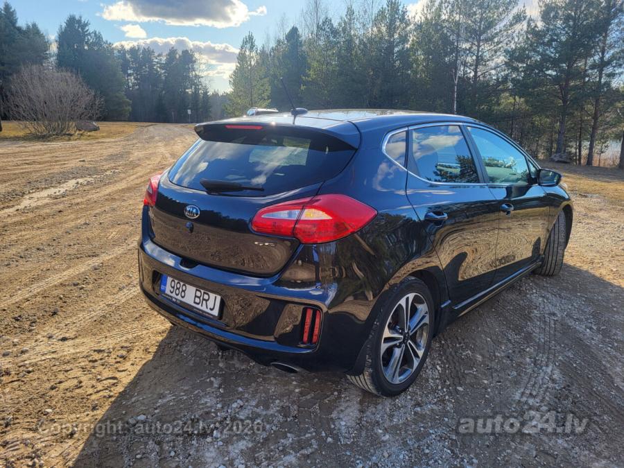 Melns Kia Ceed 2016 Tallina, ar dzinēja tilpumu 1.00 L un nobraukumu 73 tūkst. km par 8900 €, foto 7 vietnē AUTOMOTO.COM.LV